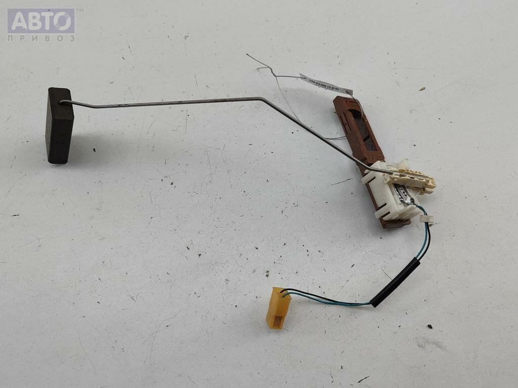 Датчик уровня топлива Volkswagen Passat B5+ (GP)