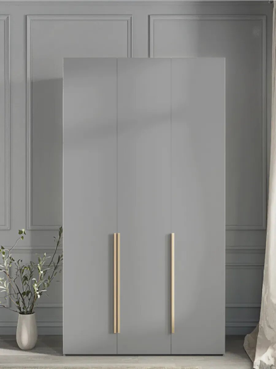 Casa Mia 120х260х55 см. Шкаф для одежды 3-дверный с полками и штангой, серый, ручка накладная 832 мм