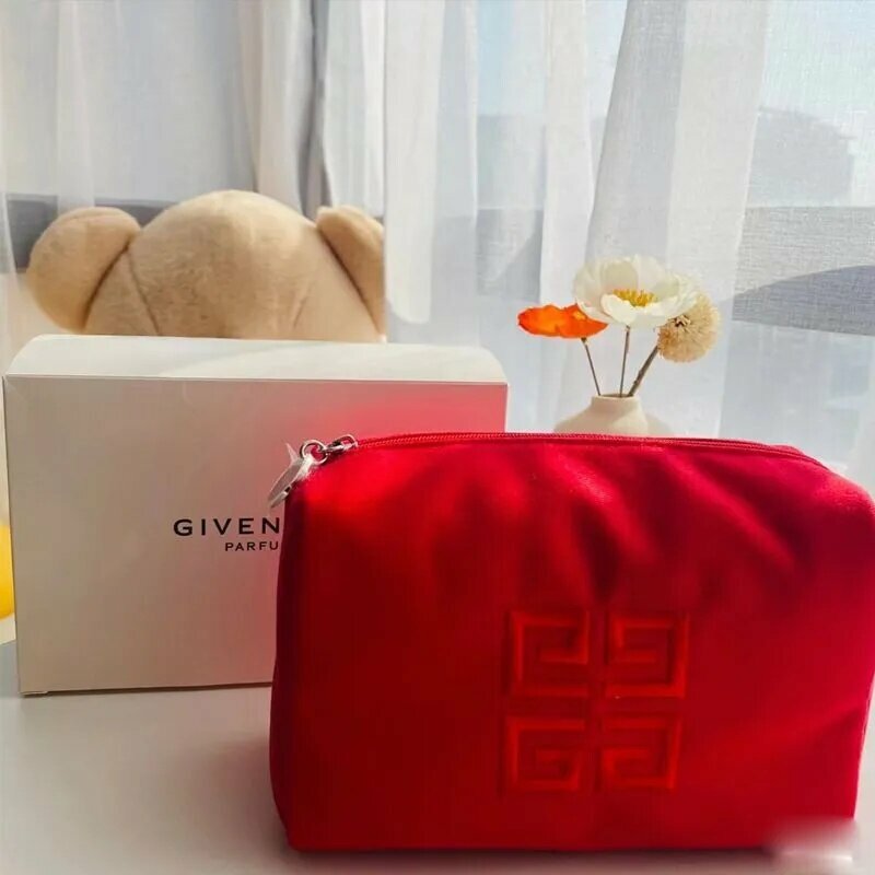 Givenchy Косметичка