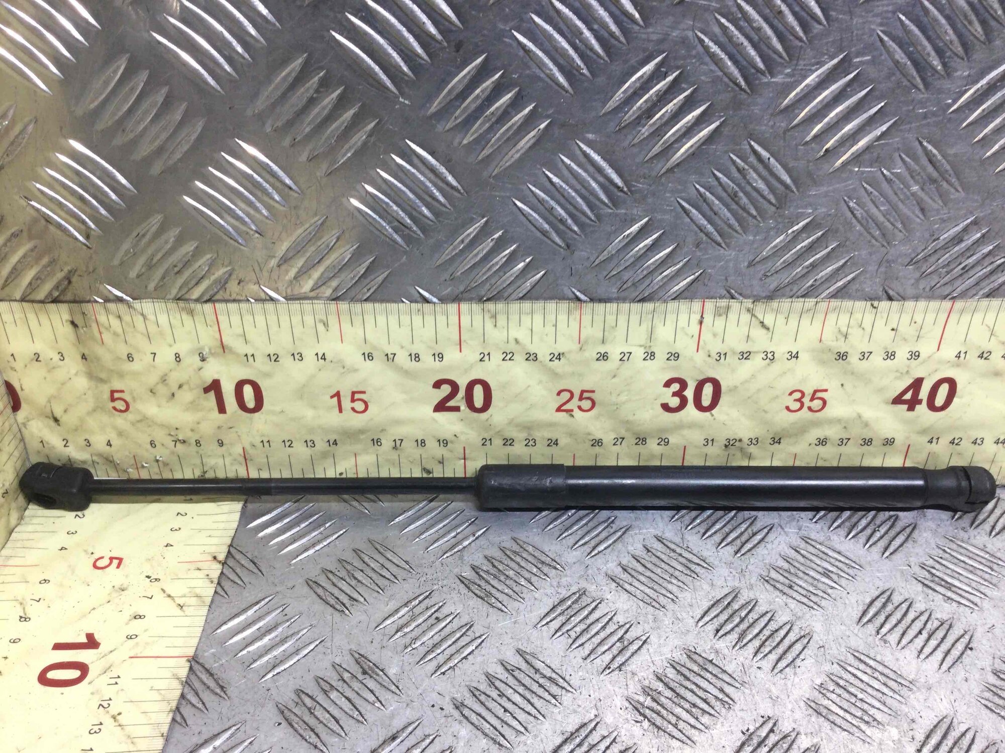 Б/У Амортизатор капота BMW X5 E70 (2006-2010) 2008 г.