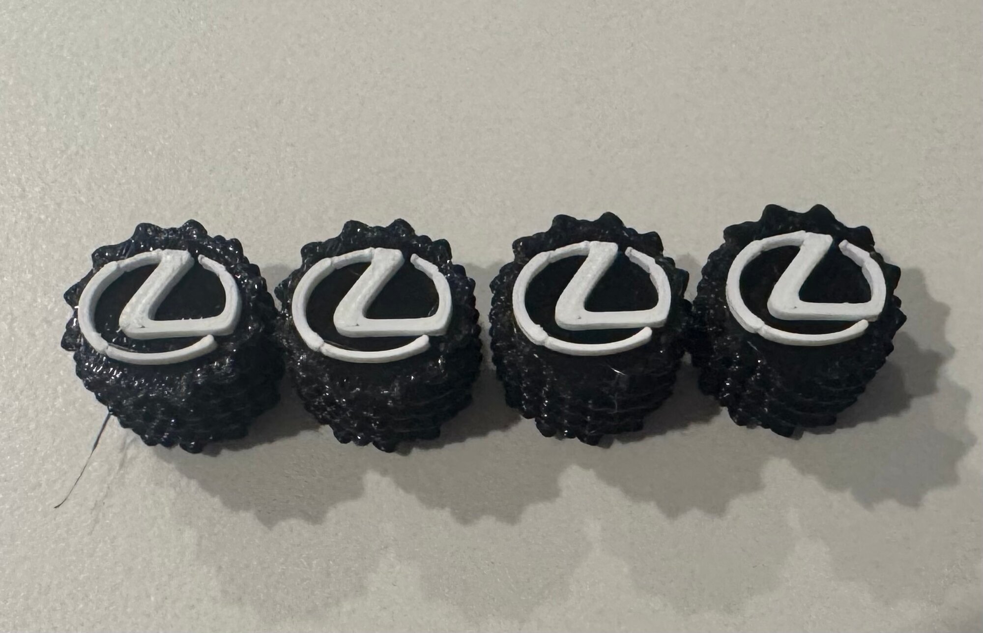 Колпачки на ниппель Lexus / Лексус, черные, пластик, Комлект - 4 шт.