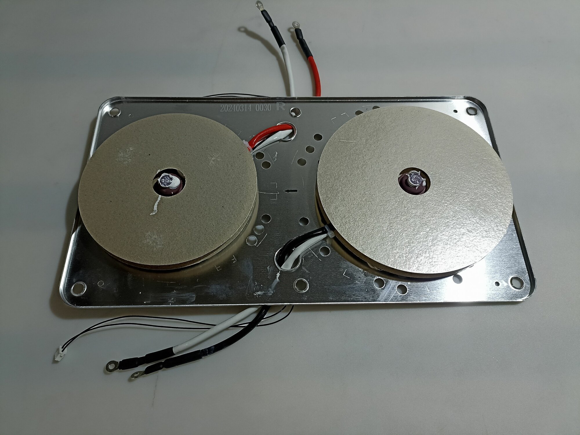 Конфорка двойная, для варочной поверхности Zugel ZIH604W