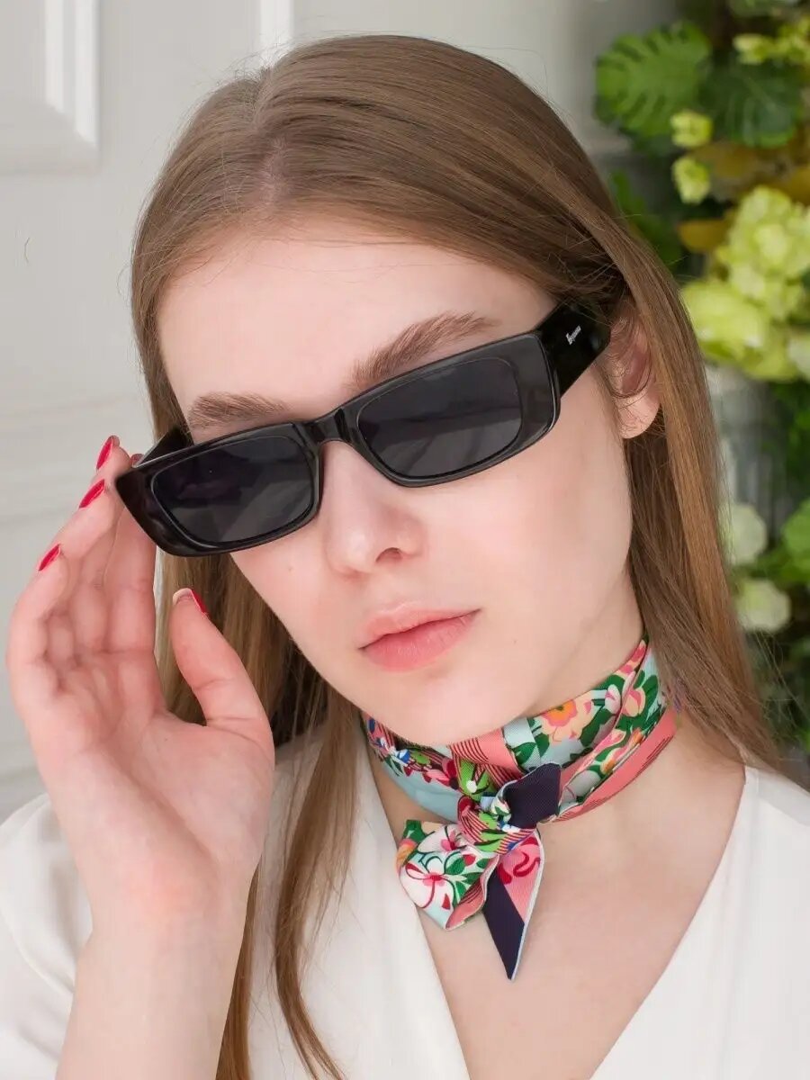 Солнцезащитные очки