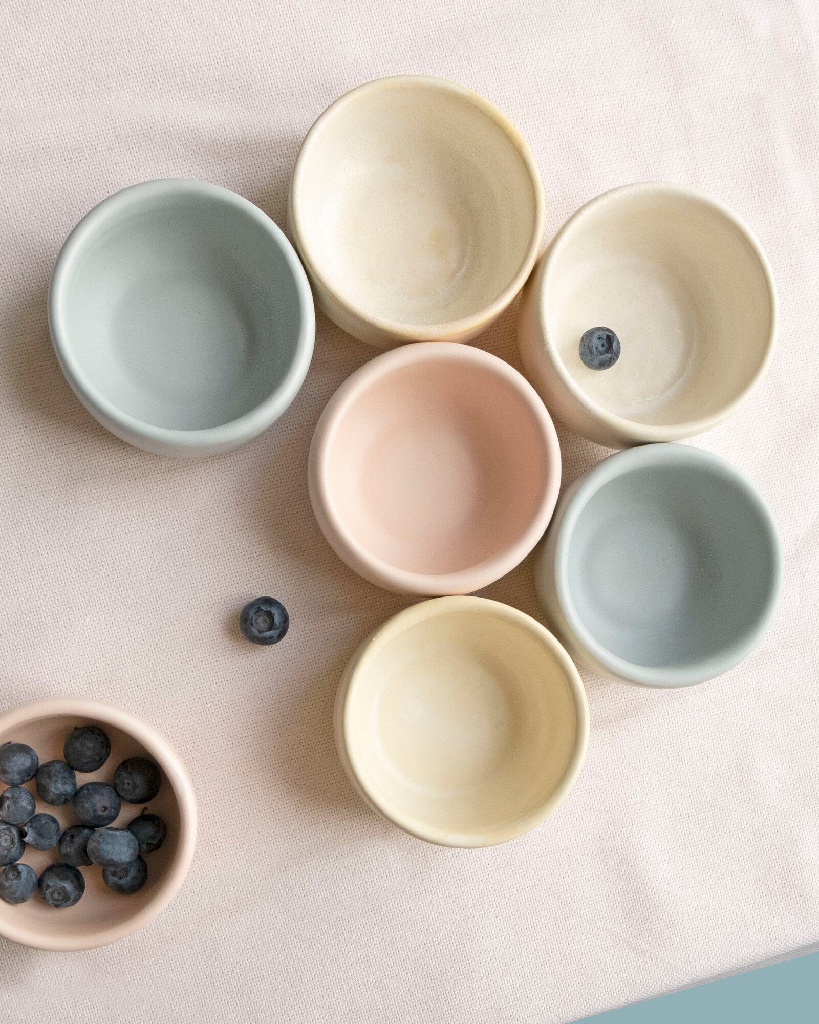 Соусник «Очертания», керамический, сливочного цвета для сервировки, 50 мл