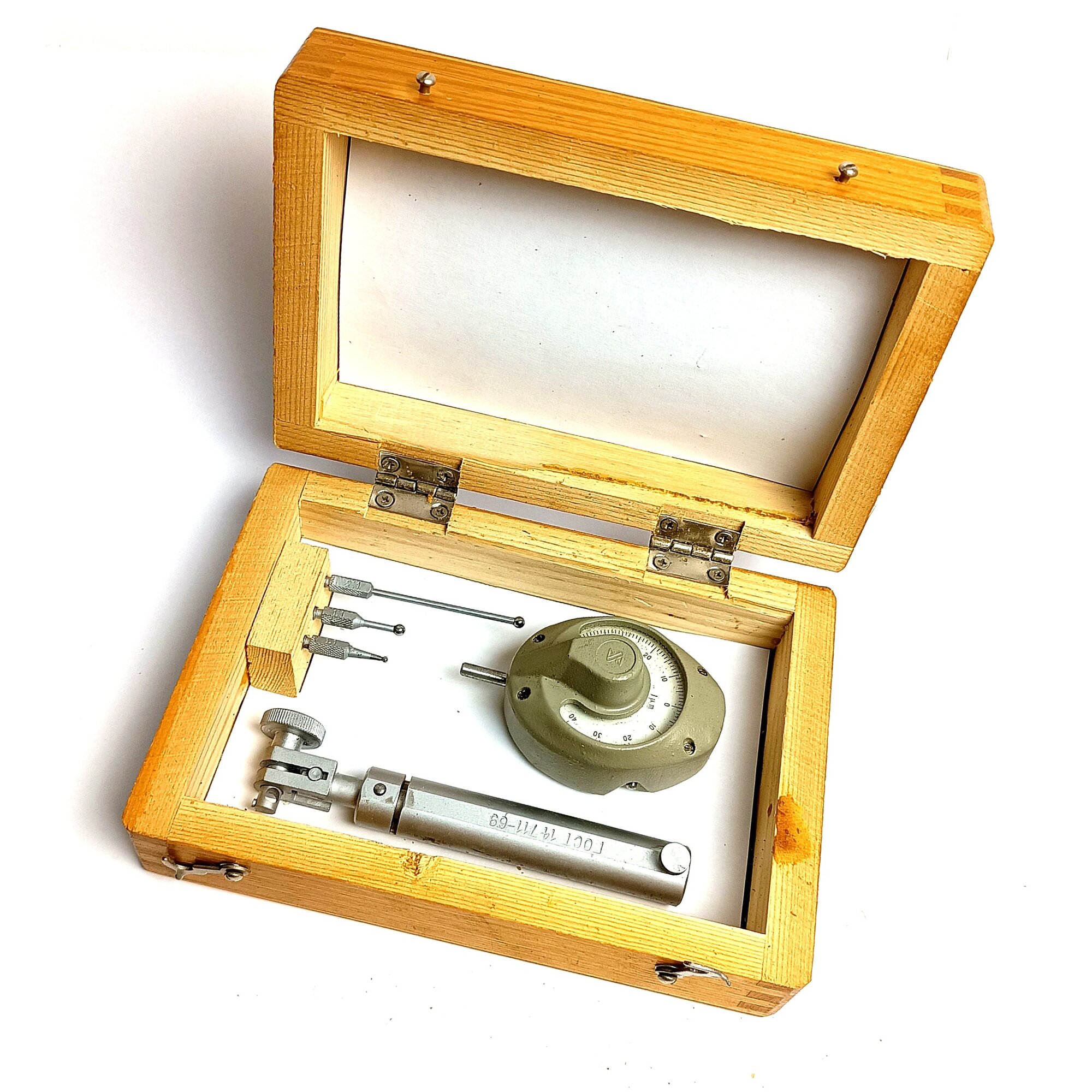 Головка измерительная рычажно-пружинная (миникатор) ИРП (1мкм) ГОСТ 14711-69 "Измерон"