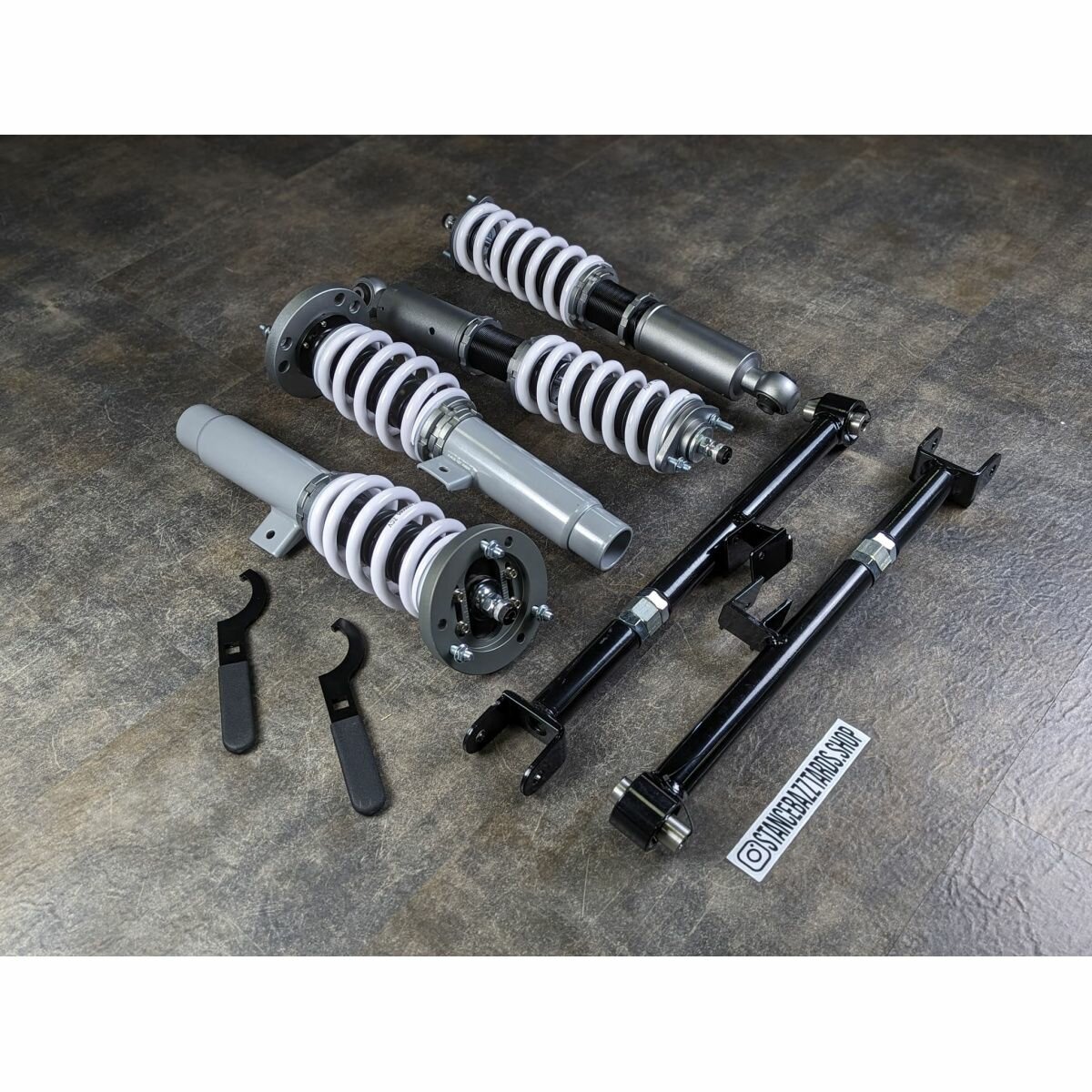 Комплект винтовой подвески SB BMW 3 Серия E46(сзади стойка совмещена с пружиной) (1998-) с регулировками, BMW009