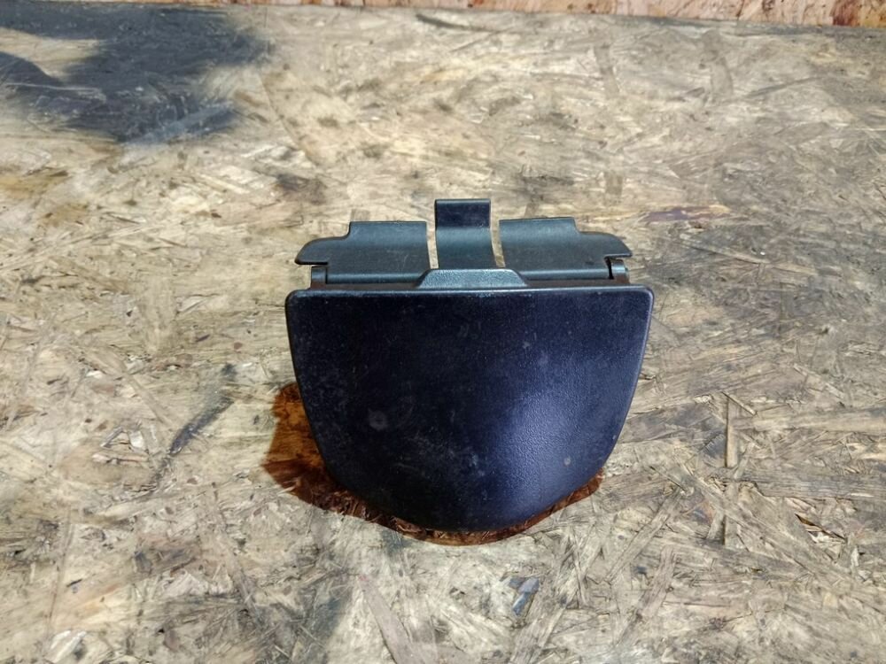 Пепельница передняя Peugeot 206 I (1998 2012) Б/У с пробегом