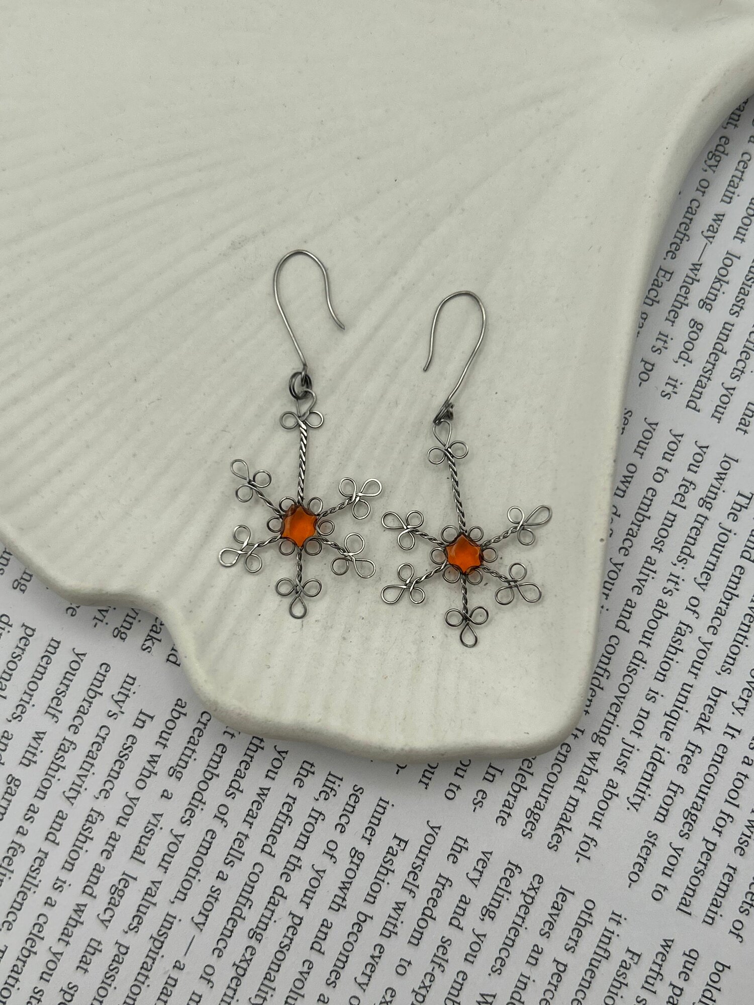 Винтажные мельхиоровые серьги снежинки