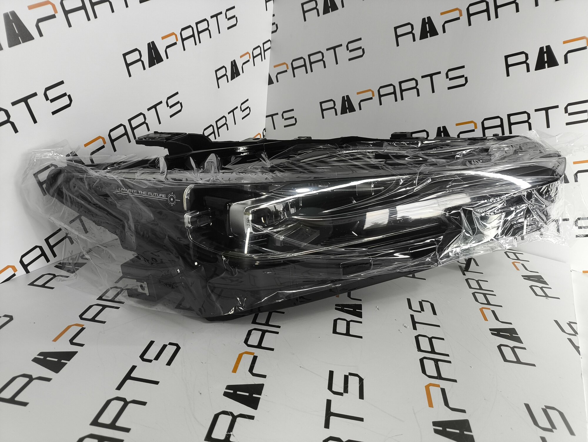 Фара правая Changan UNI-K 2020-н. в.