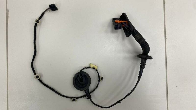 Проводка двери Skoda Rapid 2012-2020