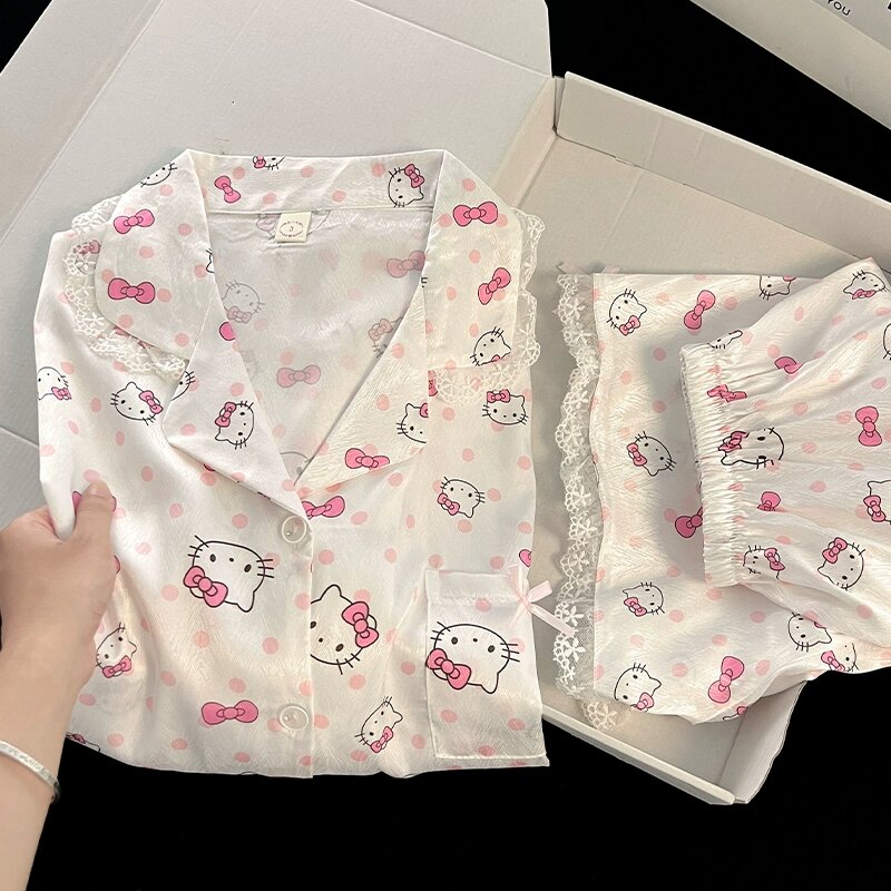 Пижама Hello Kitty из ледяного шелка для женщин, летняя, стильная, в горошек, с короткими рукавами, которую можно носить на улице.