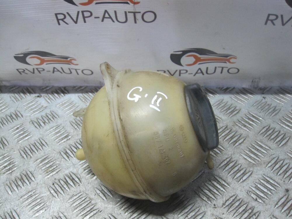 Бачок расширительный Volkswagen Golf 2 1.3 1983-92