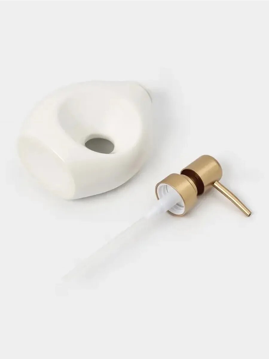 Элегантный набор для ванной в белом цвете