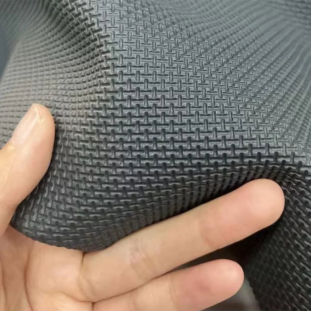 Неопреновая ткань SBR 2/3 мм для пошива Серый, 2mm , Black 91x150cm