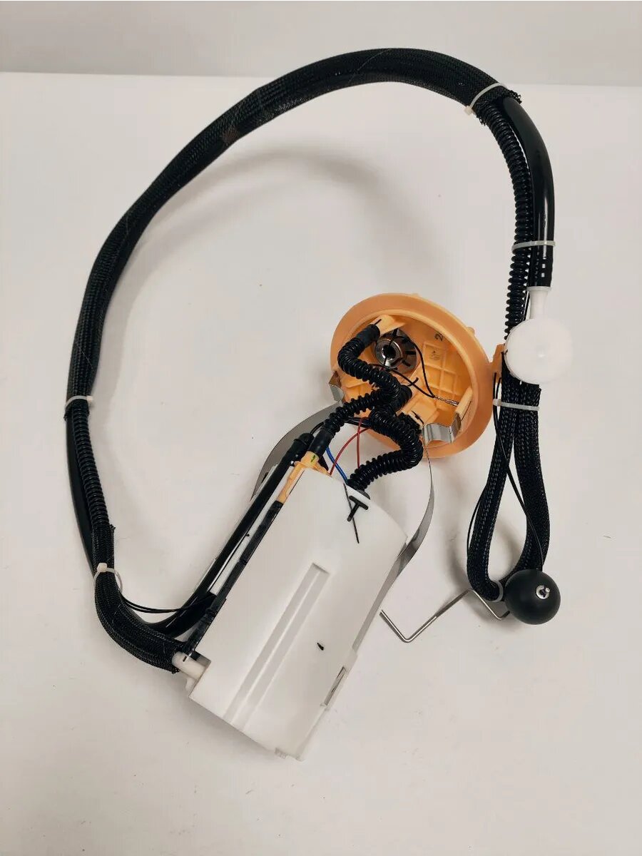 Насос топливный