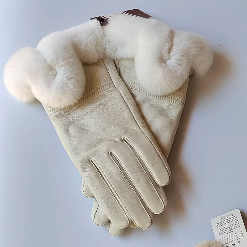 Перчатки для женщин