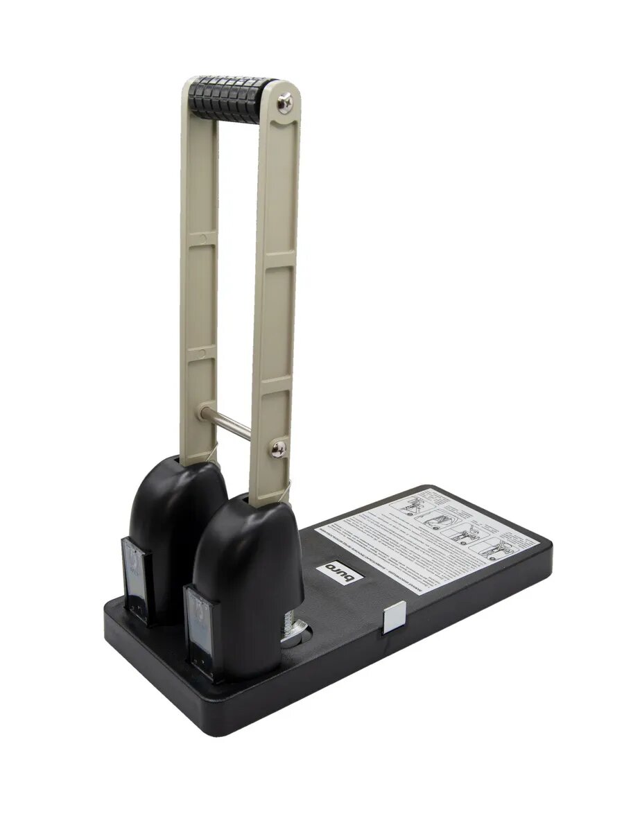 Дырокол Force макс:150лист. черный отв:2 с линейкой