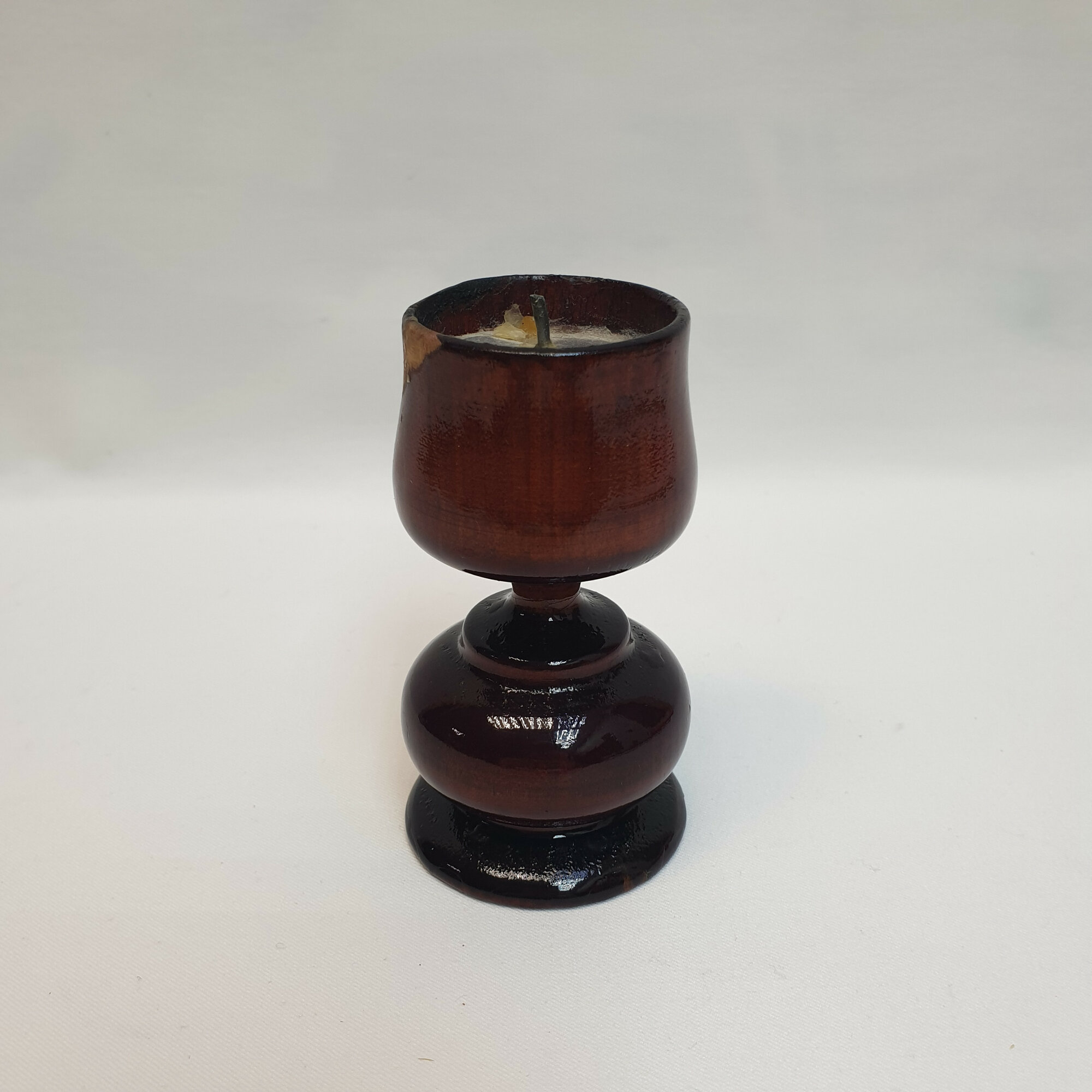 Подсвечник деревянный 9 см, дефект дерева. Винтаж, СССР.