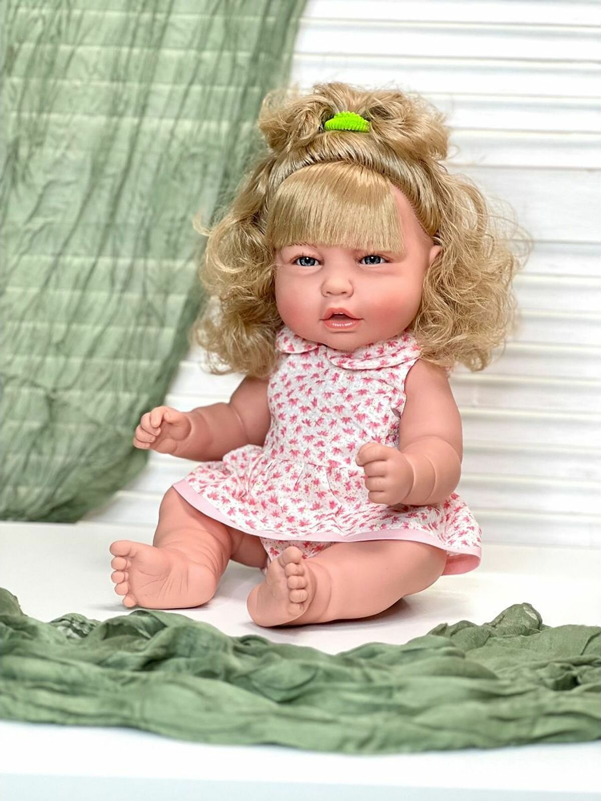 Кукла Manolo Dolls виниловая Noa 45 см