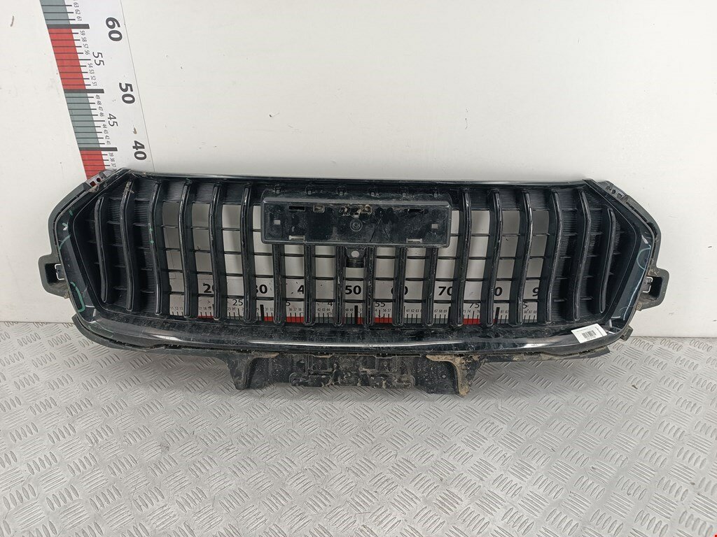 Решетка радиатора Haval Jolion 5509104XST13A арт. 2273700