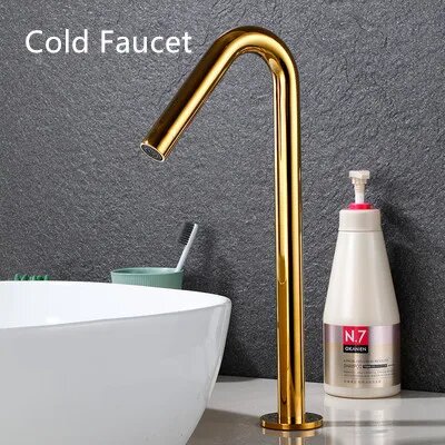 Смартфонный сенсорный водонагреватель для ванной Tuqiu Smart Touch BathrooomFaucet Gold, автоматический сенсорный смесительный кран для раковины, кран для раковины без касания, кран для раковины в ванной - холодная вода золотистый T