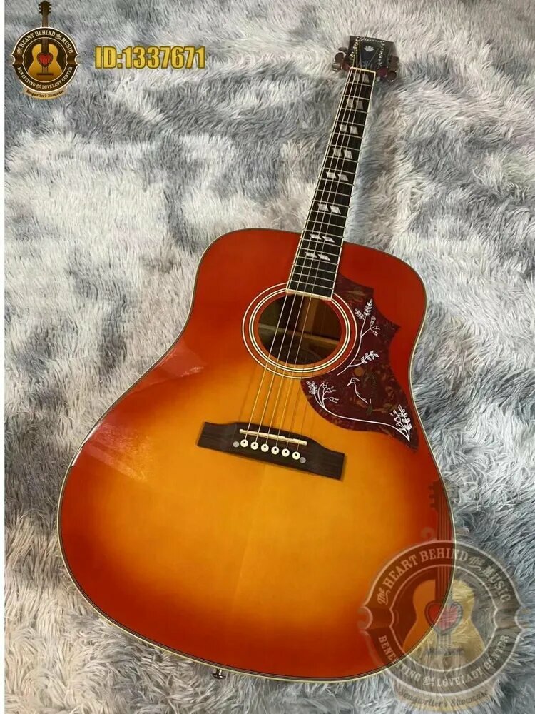 Акустическая гитара Gibsn hummingbird 6-струнная, корпус Ель 41"