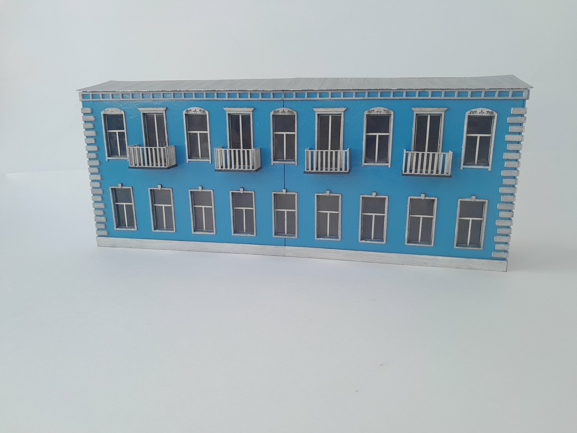 Сборная модель дома в масштабе 1:43. Архитектура и здания для диорам в масштабе.
