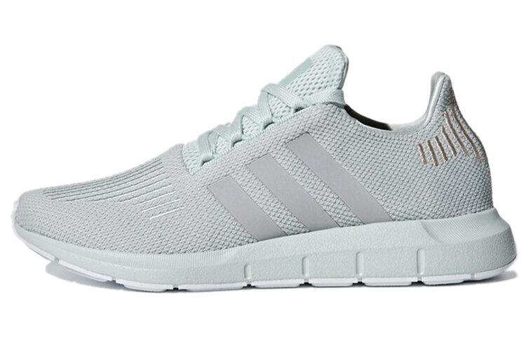 Кроссовки Swift Run