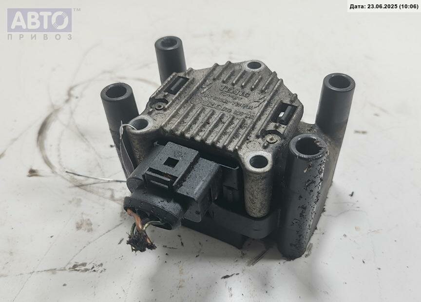 Катушка зажигания Volkswagen Passat B5