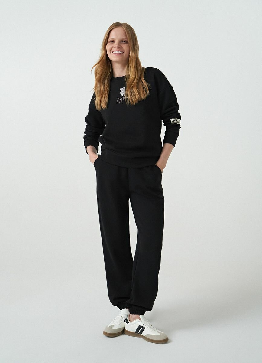 Брюки спортивные