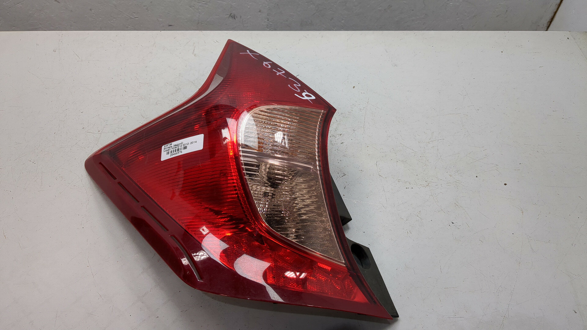 Фонарь (задний) левый Nissan Note E12 Б/У