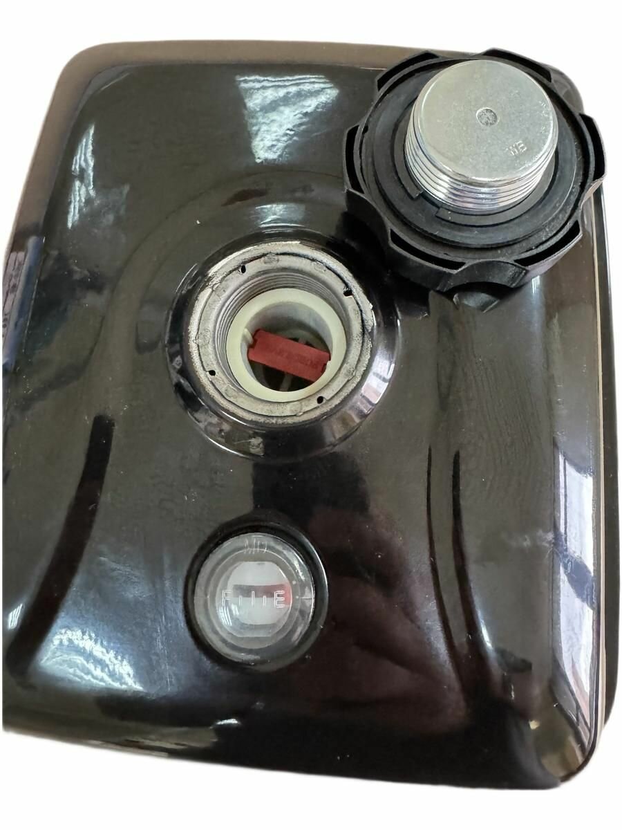 Бензобак для двигателей Lifan моделей от 182F до 190F (с индикатором уровня топлива) от 11 л. с. до 13 л.