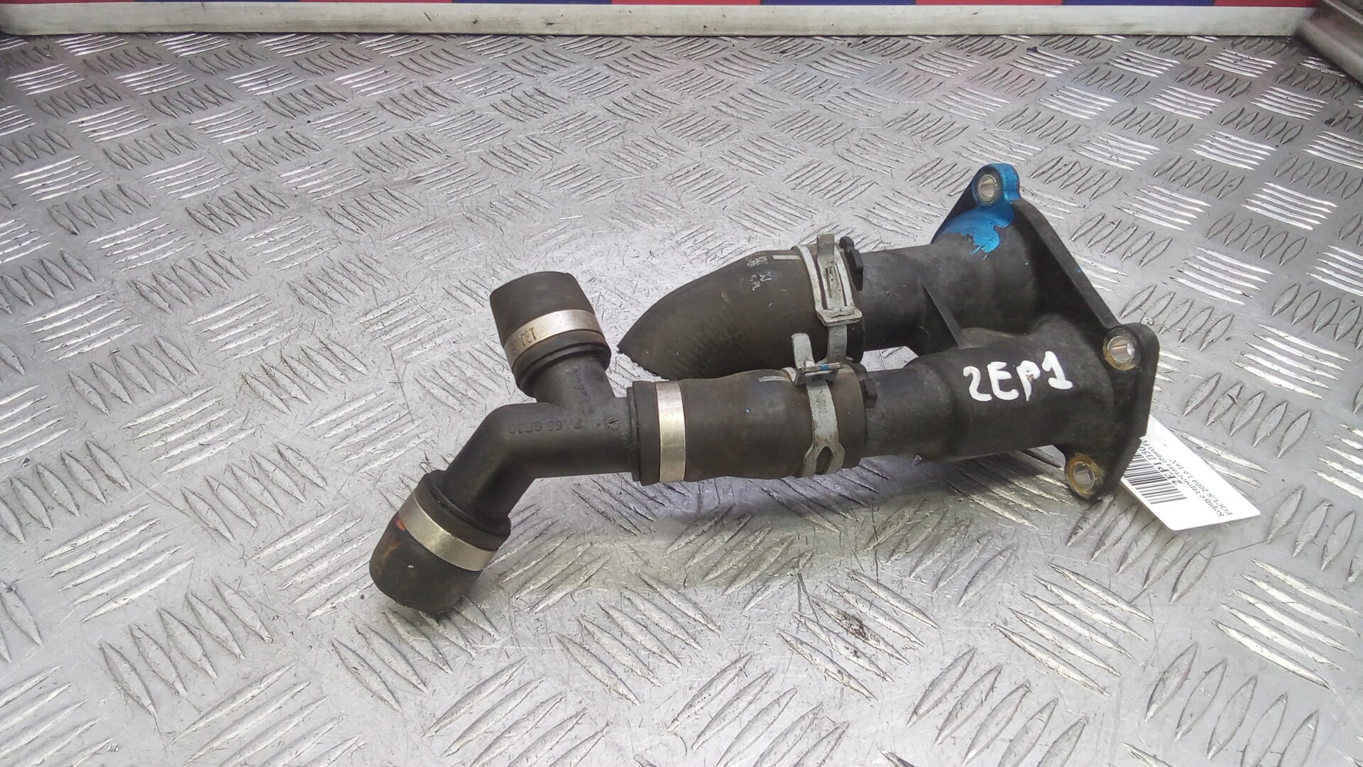 Корпус термостата бензиновый FORD FOCUS 2