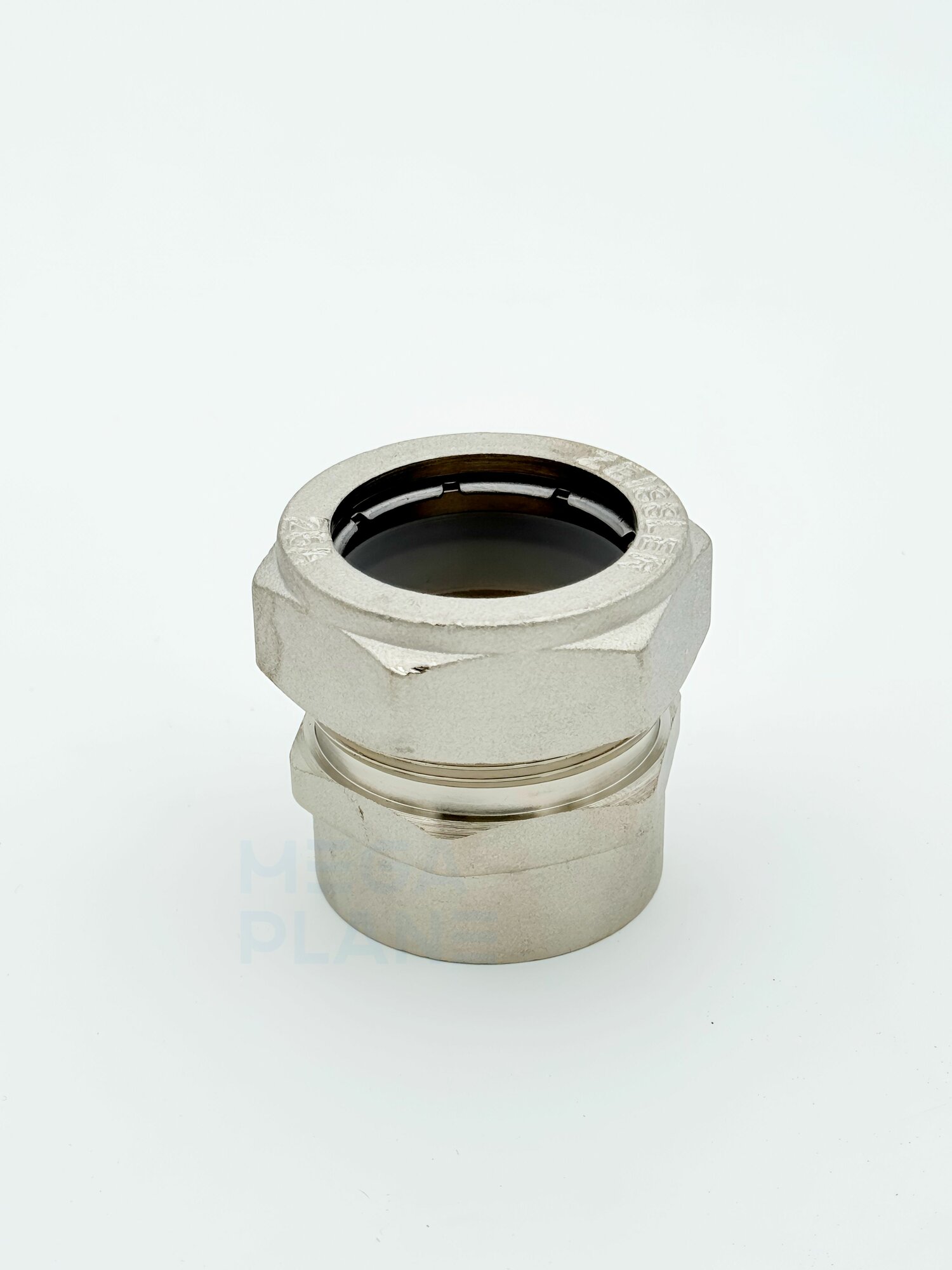 Муфта для нерж. гофрированной трубы 25х1 внутр.