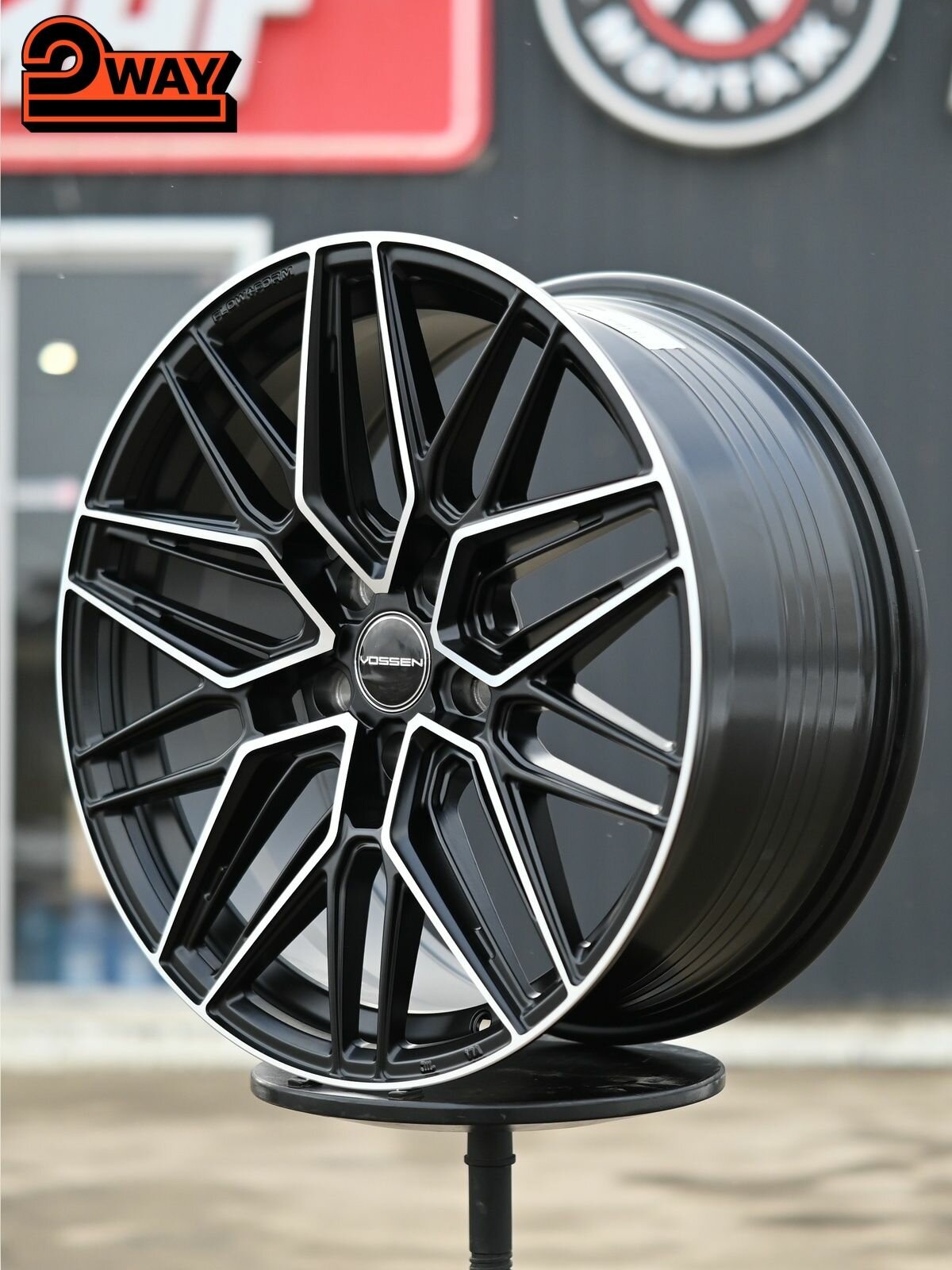 Диск Taigiro Vossen, HF7, R18, ET+38, 8.0J, черный, с фрезеровкой