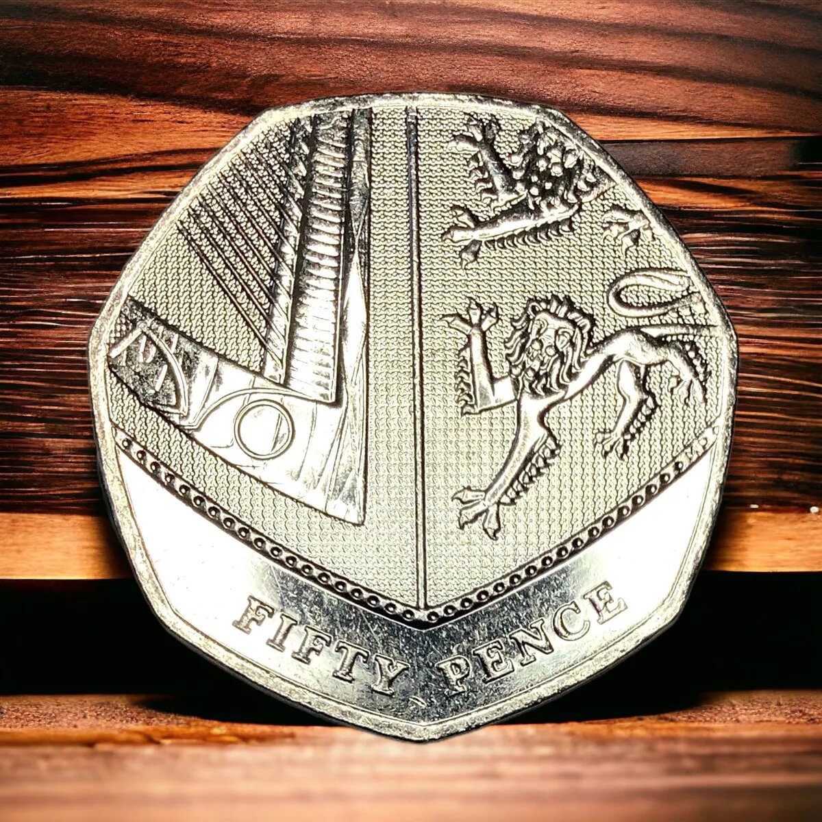 Монета Великобритания 50 пенсов 2019 года. Елизавета II. Люксовое состояние-yb0001