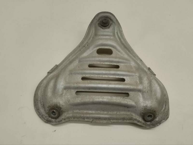 Экран тепловой Toyota Rav 4 A30 2006-2013