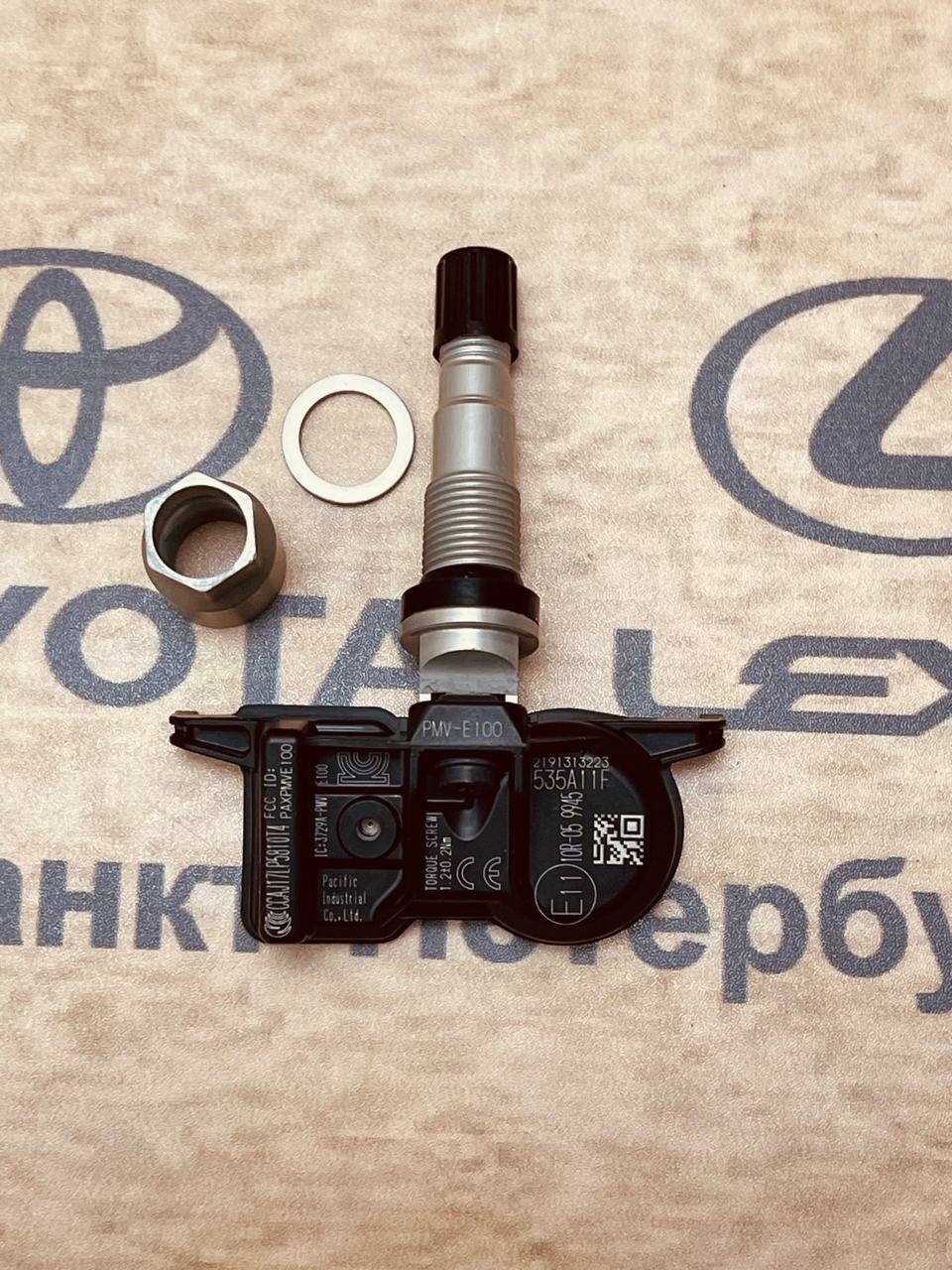 42607-53040 Датчик давления в шинах Toyota Lexus New PMV-E100