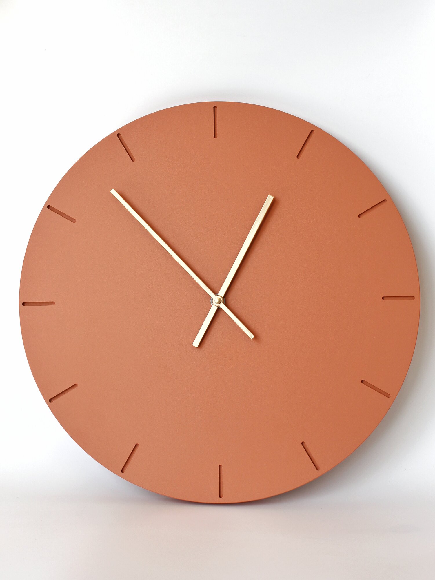 Часы настенные большие Vintage Wall диаметр 40 см интерьерные бесшумные