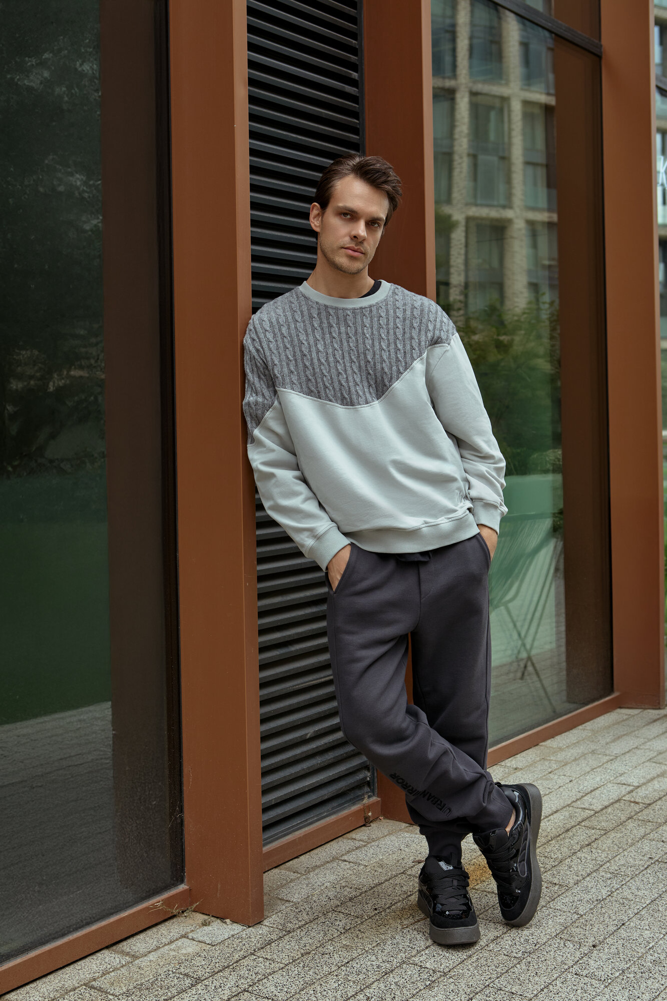 Брюки джоггеры URBAN BOND