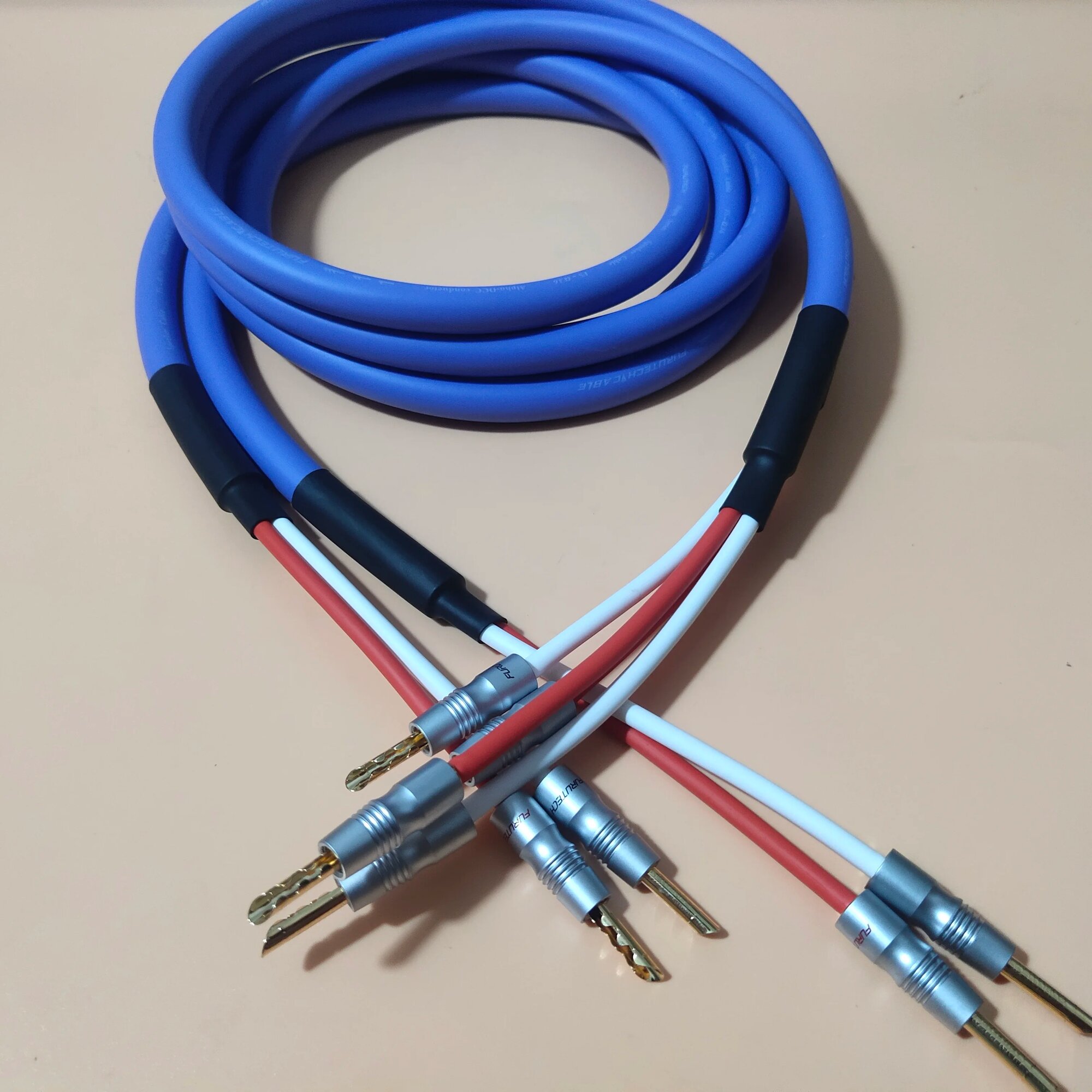 Furutech Alpha-OCC акустический кабель 2 м