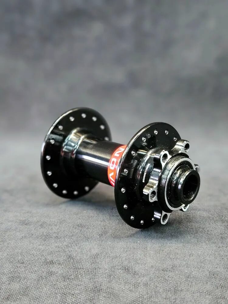 Передняя втулка для велосипеда D041SB-B15, 32 спицы, 15х110 (boost), ширина: 110мм, под ось: 15мм, черная