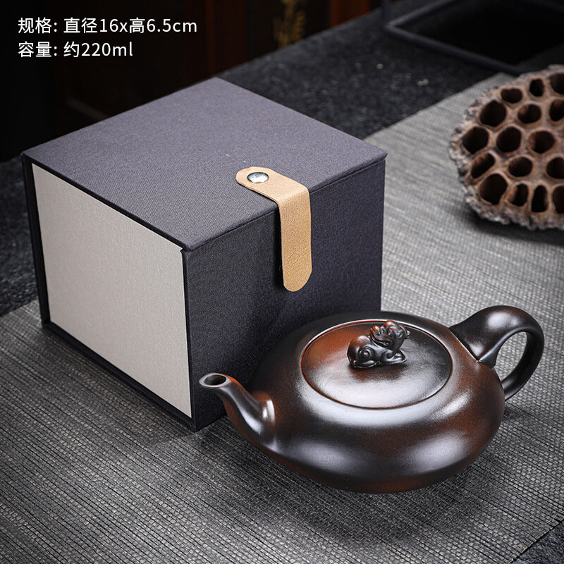 Чайник из фиолетовой глины ручной работы с рельефным узором, большой объем с шариковым фильтром, чайник из фиолетовой глины.