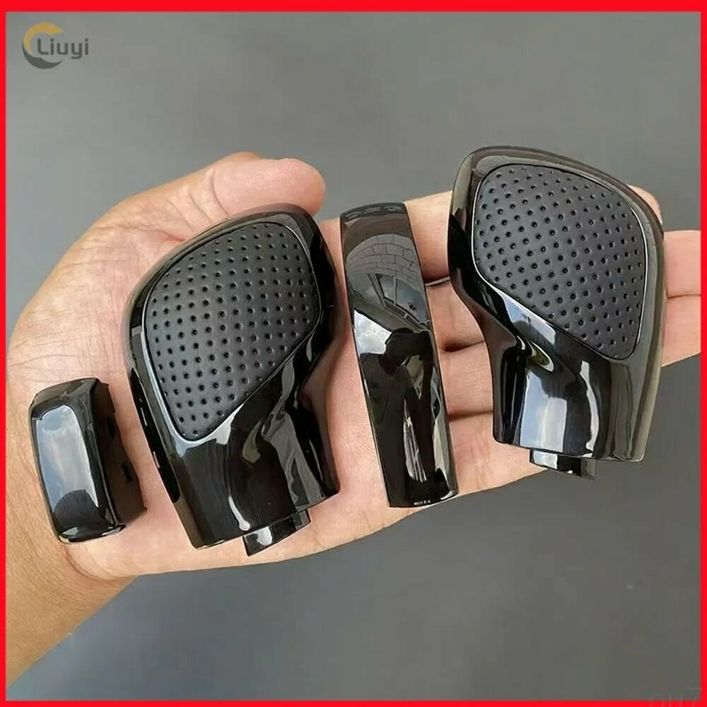 Комплект накладок ручки АКПП для VAG, Volkswagen черная глянцевая с перфорацией