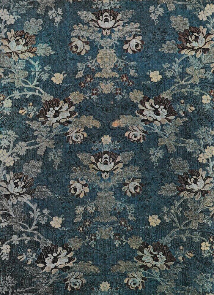 Les arts decoratifs russes: XVIII - debut du XX siecle / Русское прикладное искусство. XVIII - начала XX века