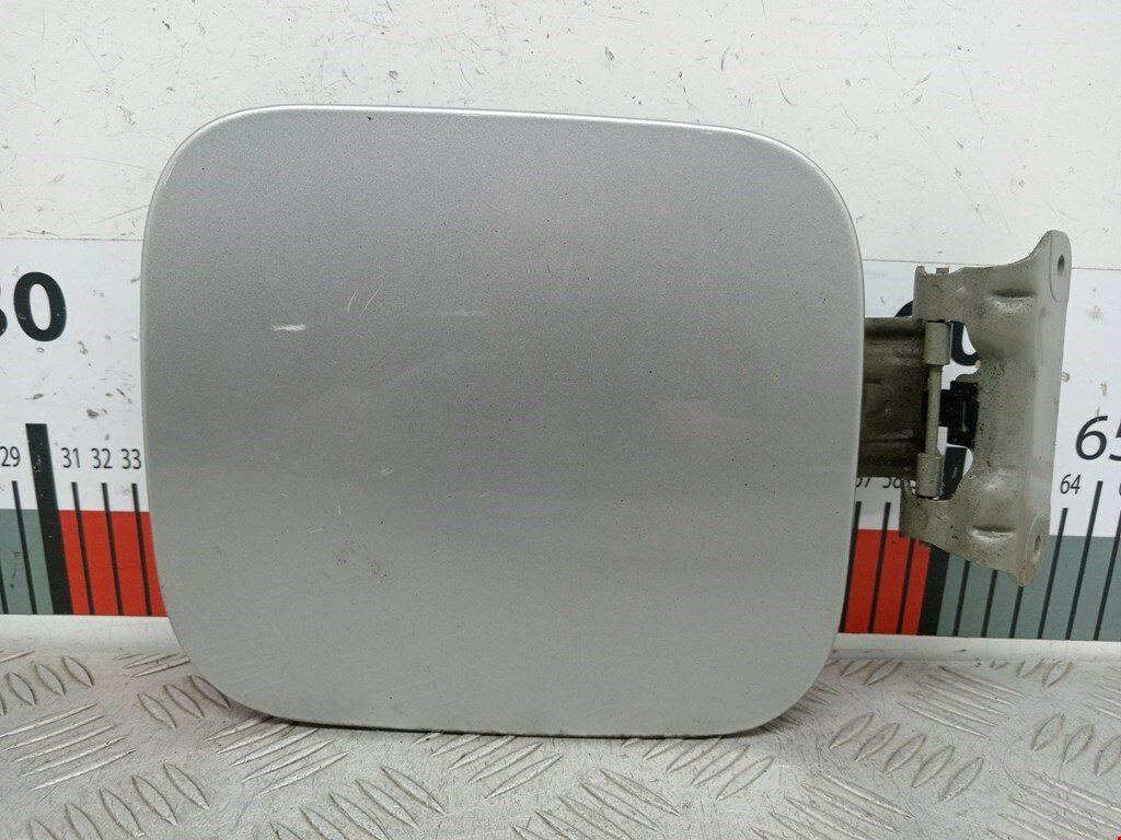 Лючок бензобака Nissan Qashqai 1 G8830JD0M0 арт. 2164188