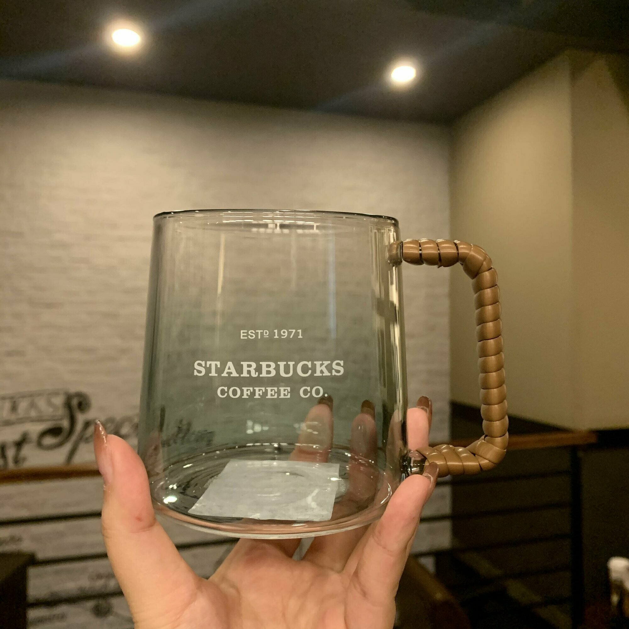 Starbucks Корейская летняя стеклянная чашка из ротанга, 473 мл