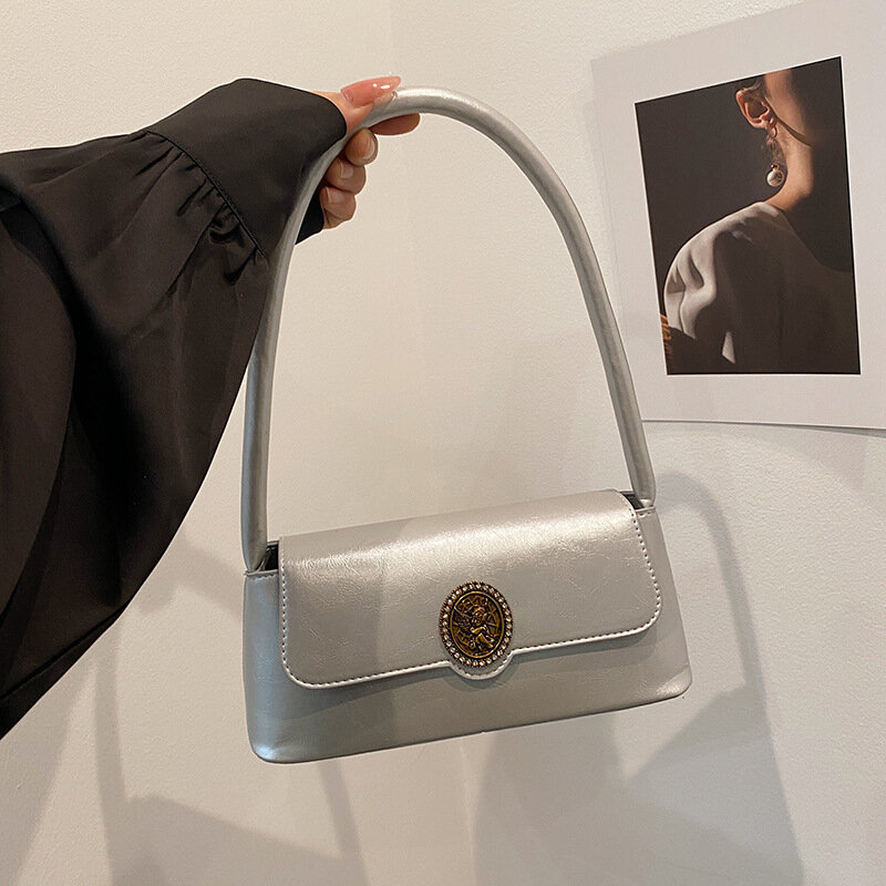 Сумка багет