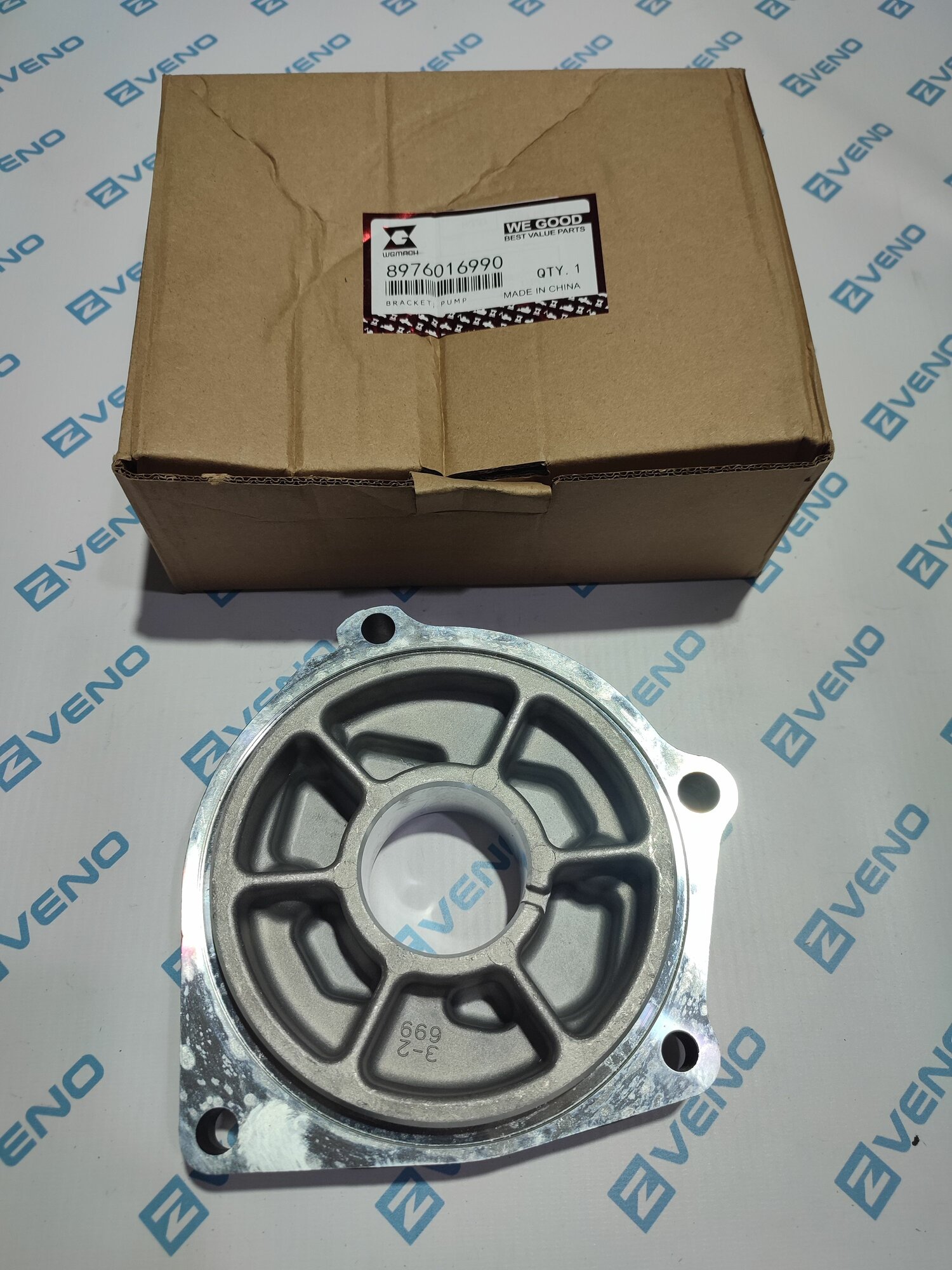 Кронштейн крепления двигателя 4HK1 AM 8976016990 AFTERMARKET, 1 шт