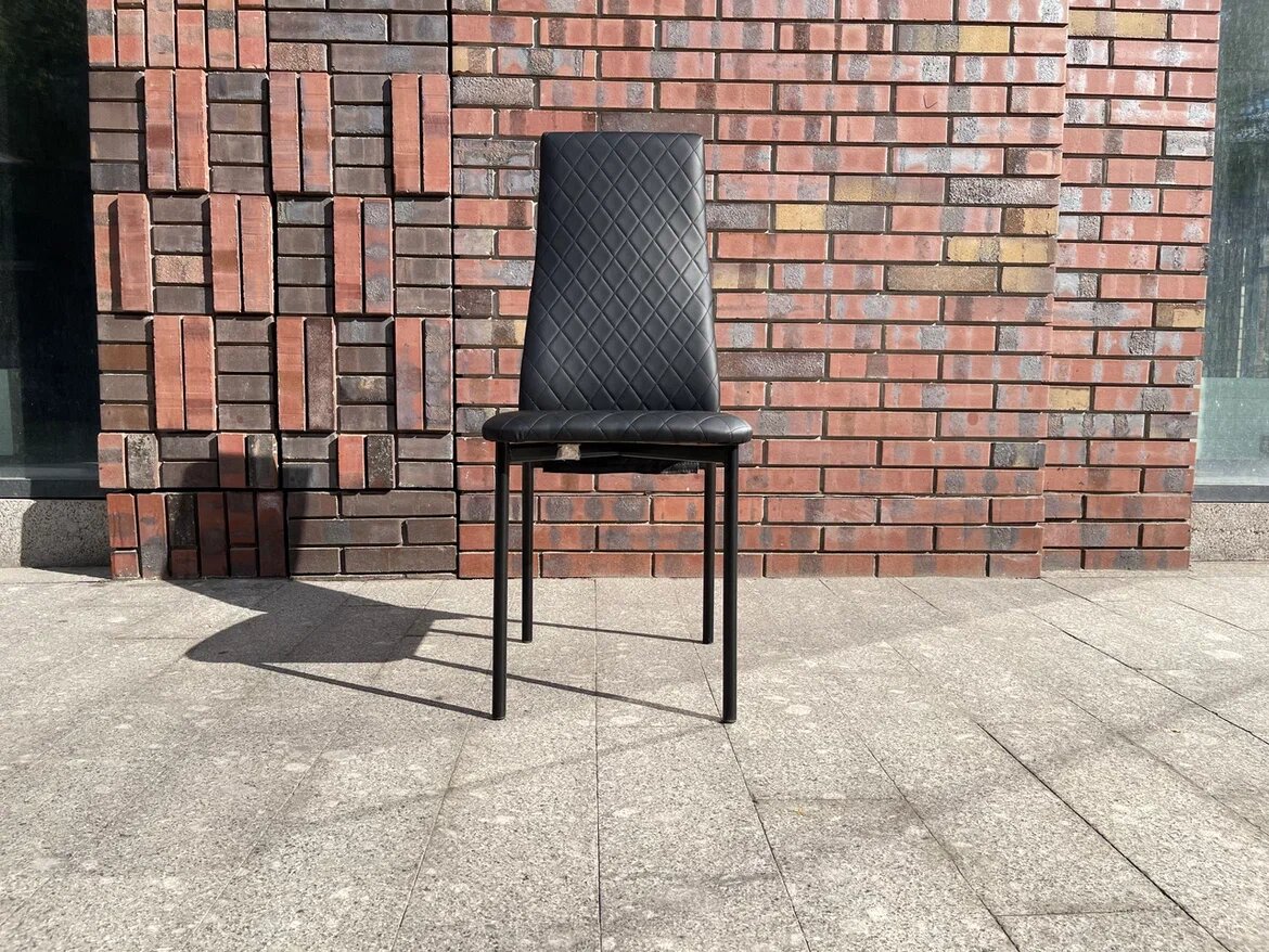 Стул Галеев Мебель "Эко-кожа", 42х43 см, нагрузка до 200 кг, каркас металл, обивка искусственная кожа черный